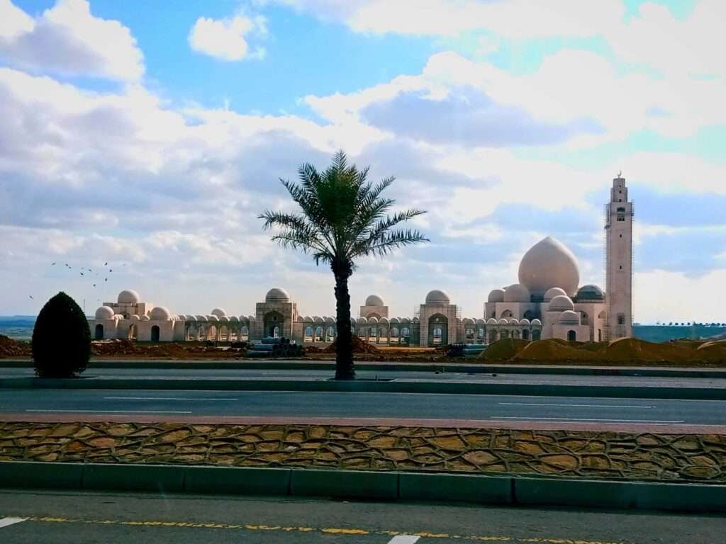 The Largest & Famous Mosques in Karachi - Ashiyaan